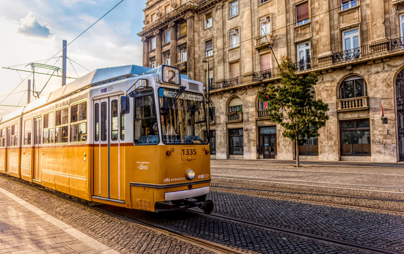 Doprava v Maďarsku v roce 2025 (jízdenky, slevy atd.) | Levnocestovani.cz
